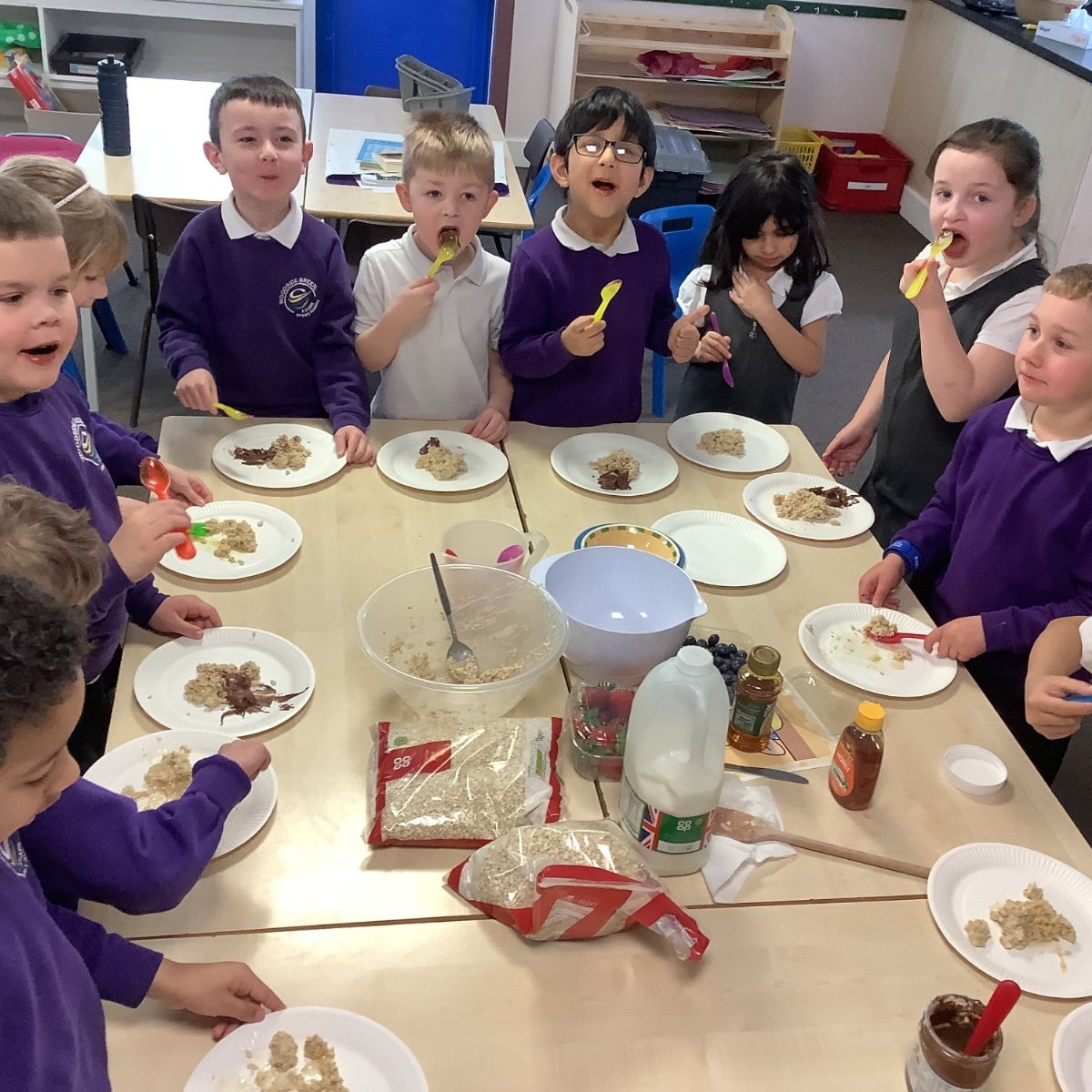 Woodside Green, A SHARE Primary Academy - Moore Class retelling the ...